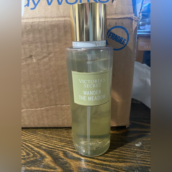Victoria's Secret | Bath & Body | Victorias Secret Wander The Meadow ...